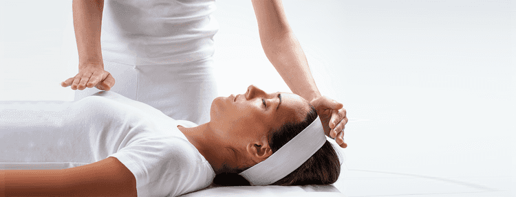 Chest Physiotherapy: Benefits, Process & Treatment | Portea